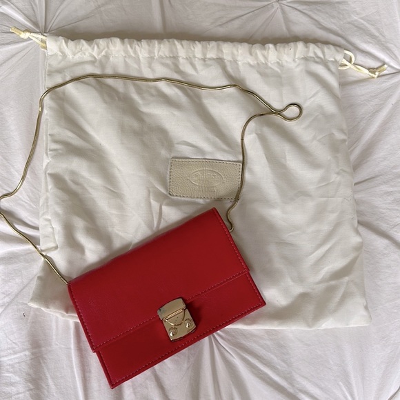 Onna Ehrlich | Bags | Onna Ehrlich Ruby Bag Red Leather With Gold Chain Strap Hardware | Poshmark